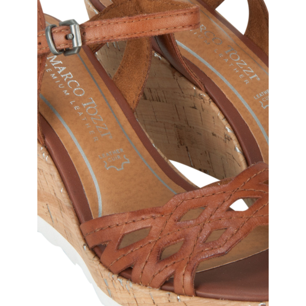 Marco Tozzi Leather Wedge sandal in Muscat