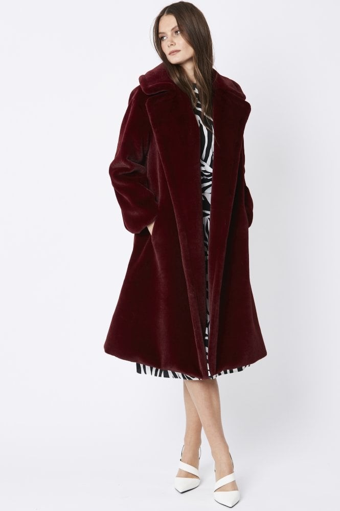 Jayley Long Faux Fur Shearling Coat in 08 Dark Red