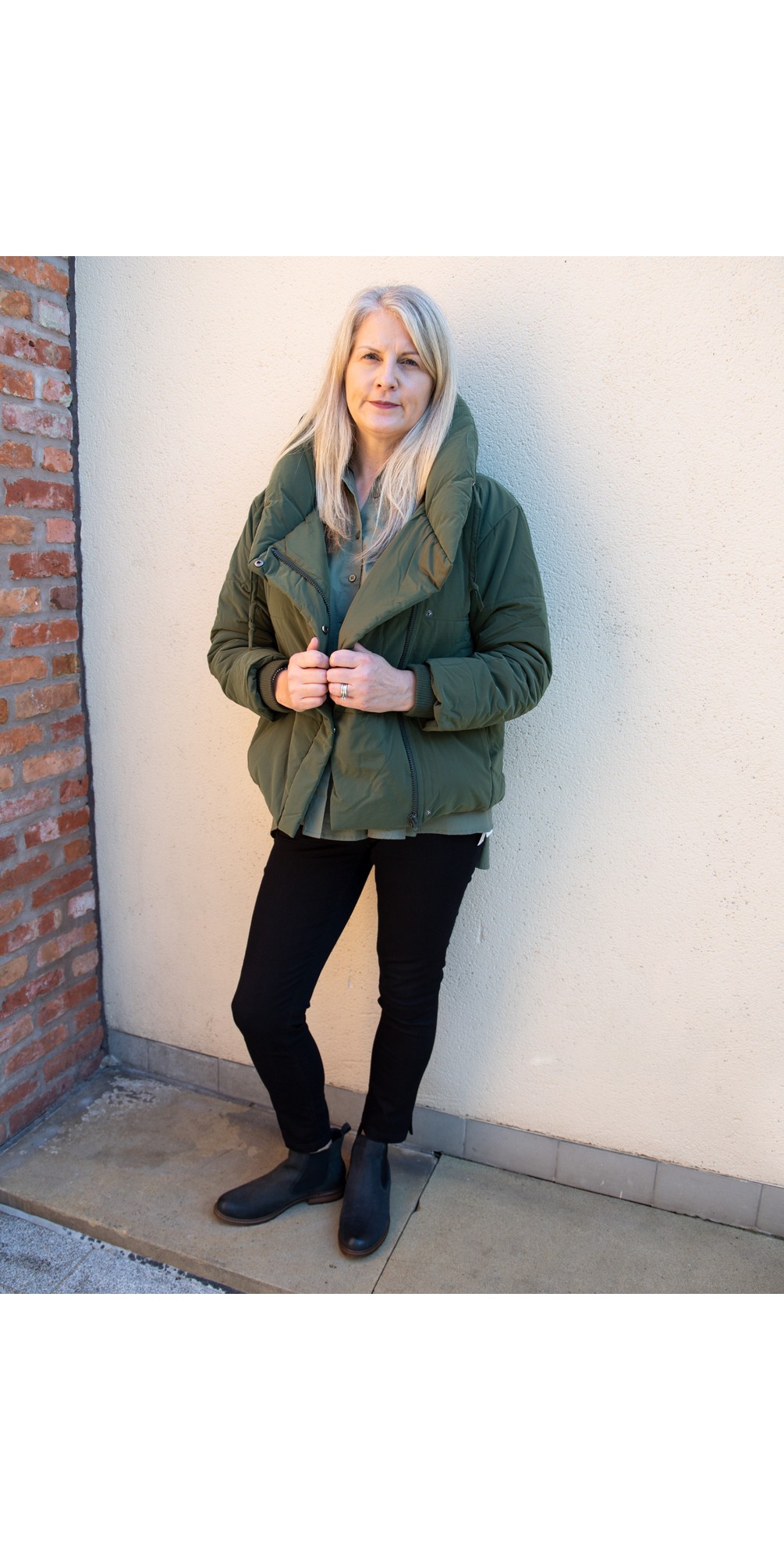 Tirelli Snuggle Collar Jacket in Dark Olive