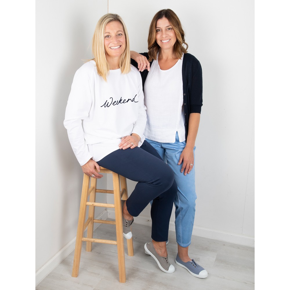 Chalk Robyn Weekend Top in White / Navy