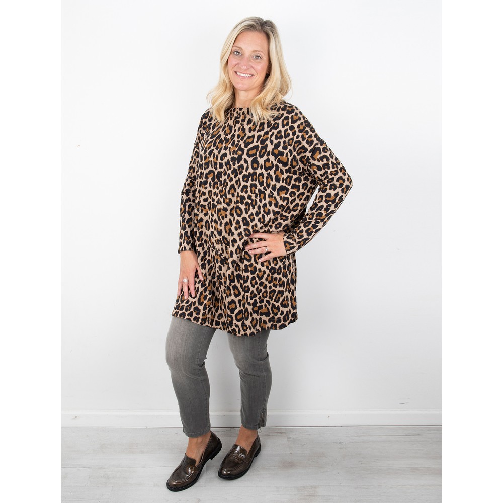 Masai Clothing Gryna Tunic in Monks Robe