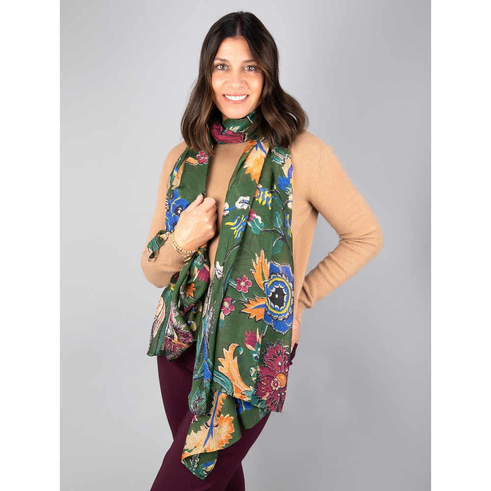 One Hundred Stars Scarf Flower Vase Green in Flower Vase Green