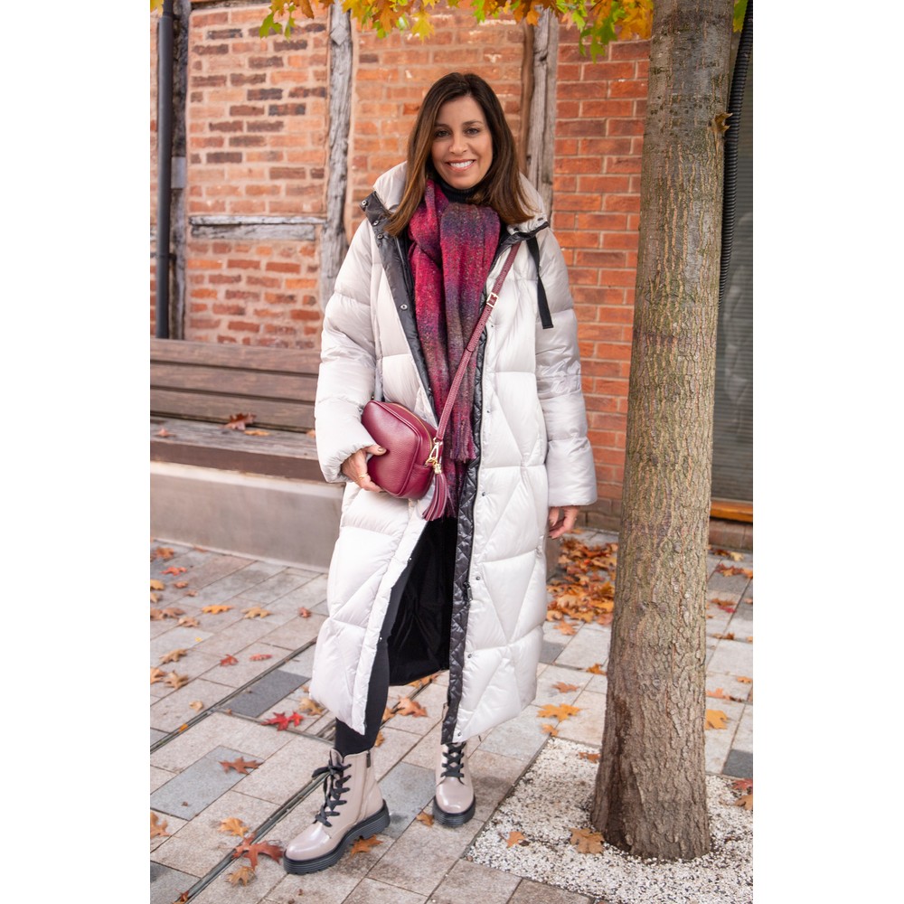 Frandsen Trekant Longline Triangle Puffer Coat in Stone / Black