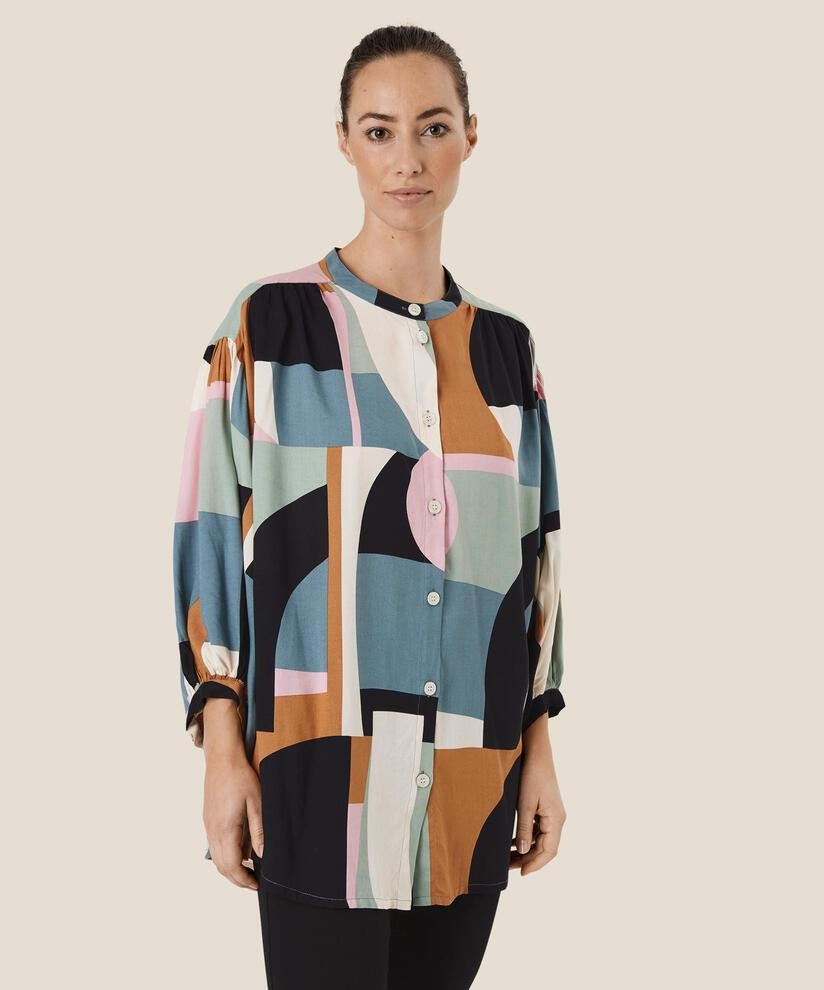 Masai Clothing Ilisa Shirt in Goblin Blue