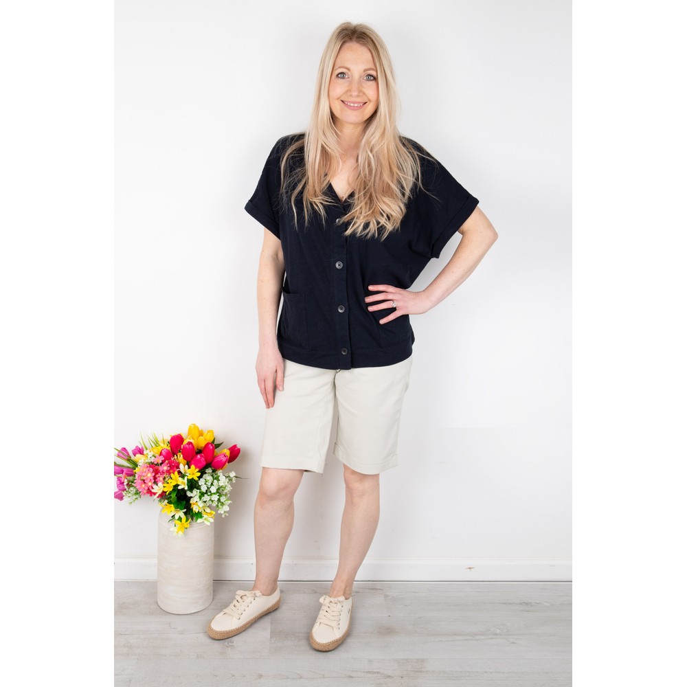 Robell Bella 04 Sand 11 Slim Fit Shorts in Sand 11