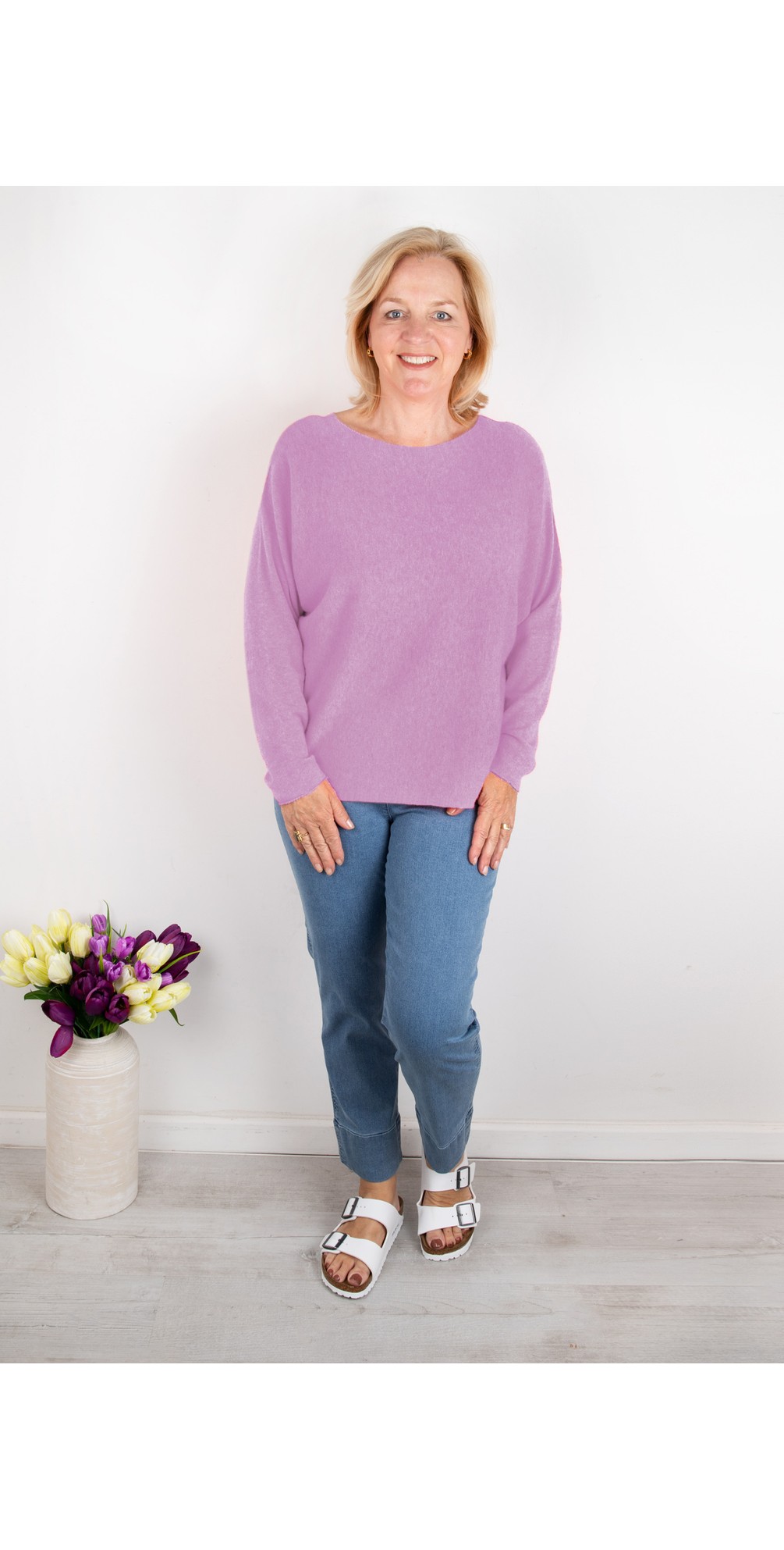 Amazing Woman Mya Lilac Round Neck Knit In Lilac
