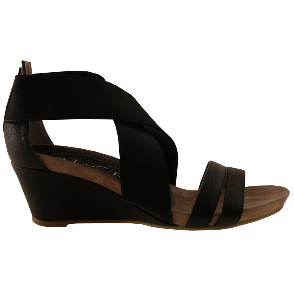 Unisa Shoes Floren Wedge in Black