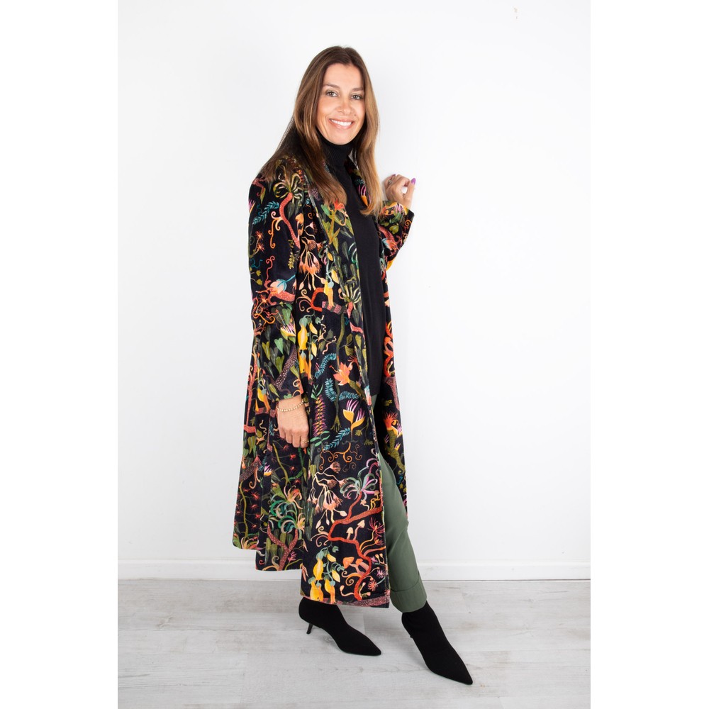 Sahara Faraway Jungle Velvet Coat in Multi