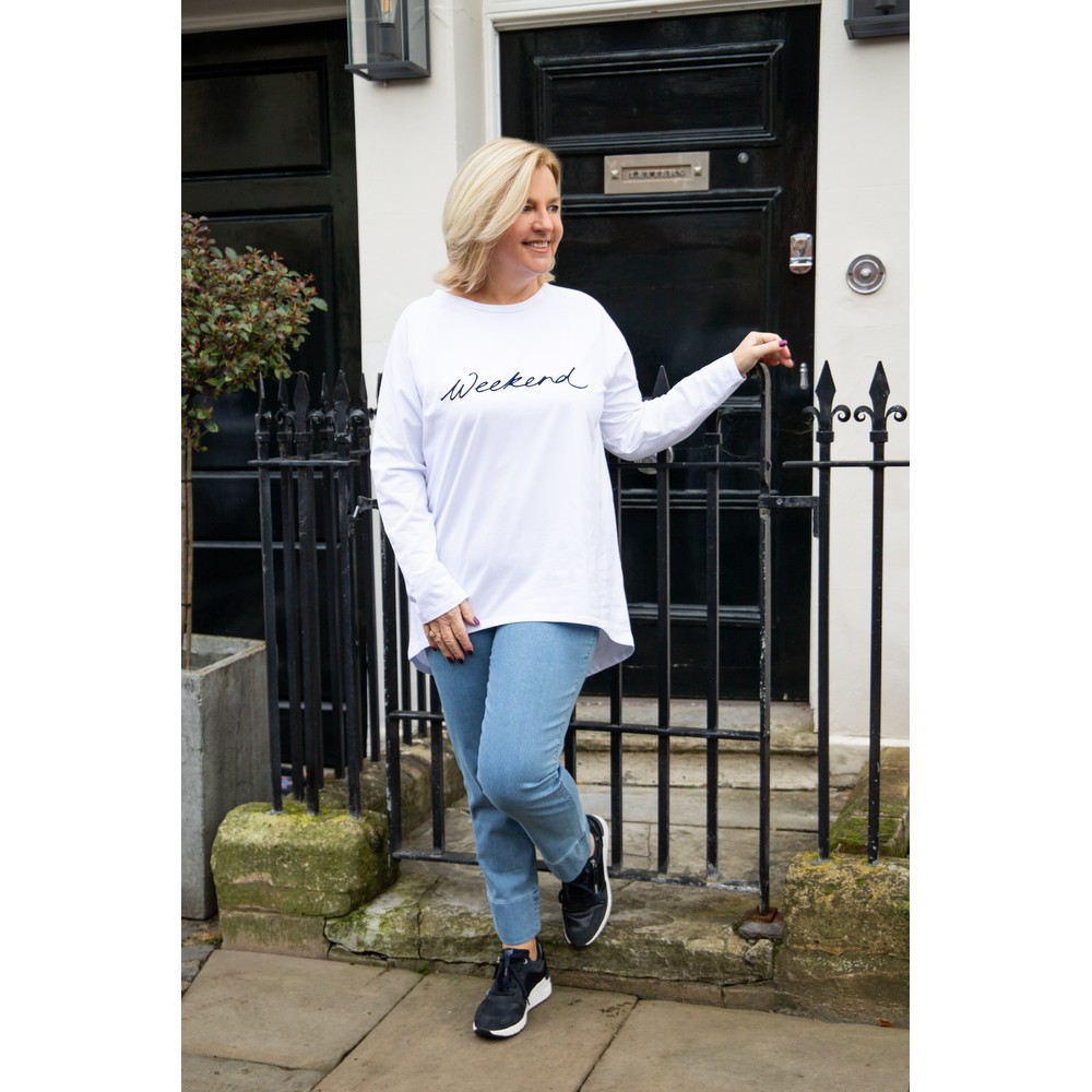 Chalk Robyn Weekend Top in White / Navy