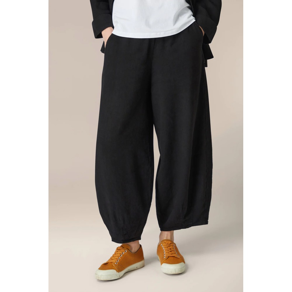 Sahara Twisted Linen Black Bubble Trouser in Black