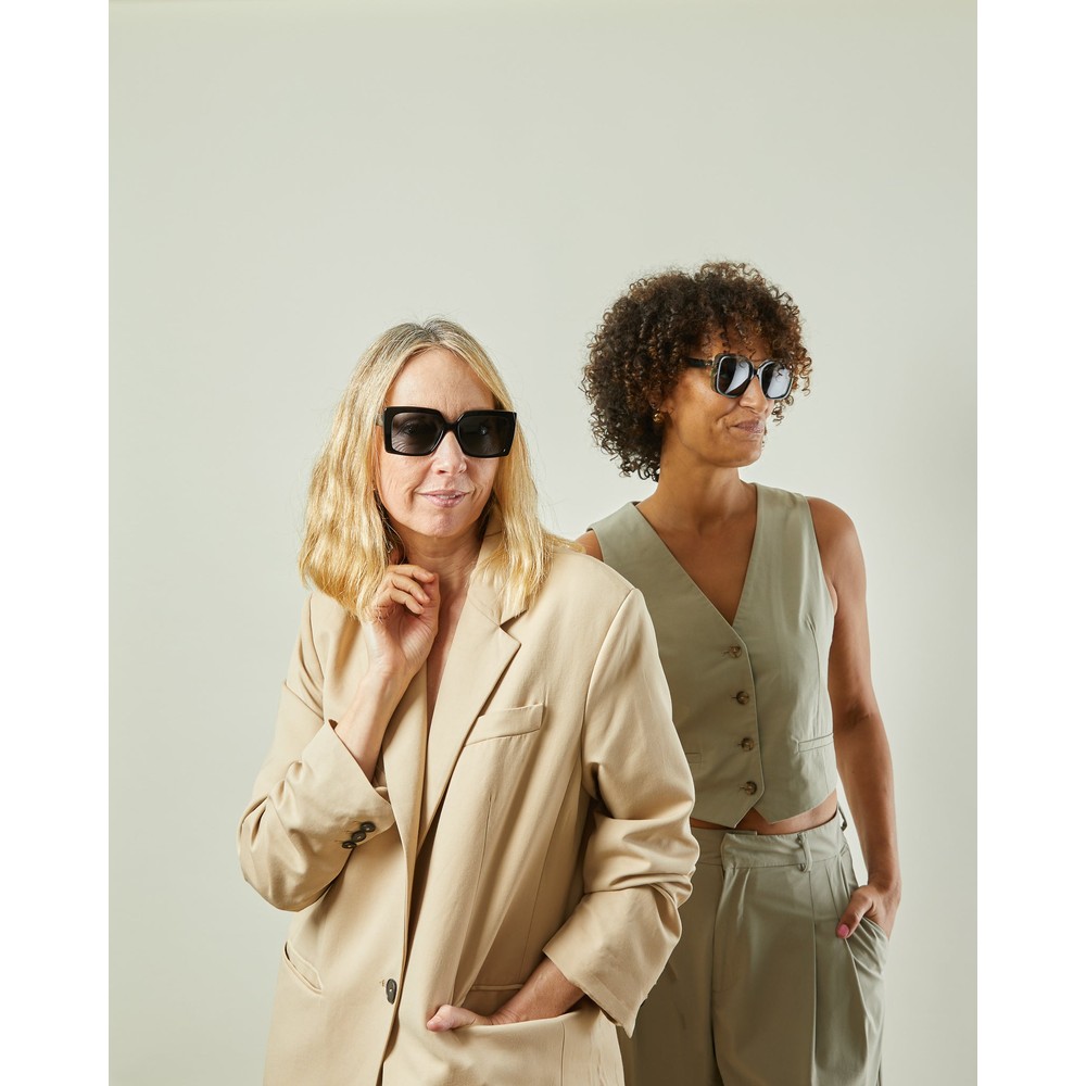 Chalk Brooklyn Black Square Sunglasses in Brooklyn