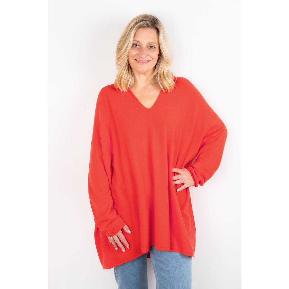 Amazing Woman Mika X Coral Fine Knit Oversized Jumper in Coral