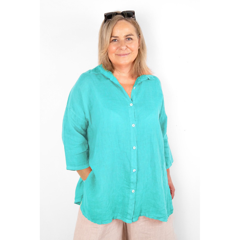 Amazing Woman Finty X Turquoise Linen Shirt in Turquoise