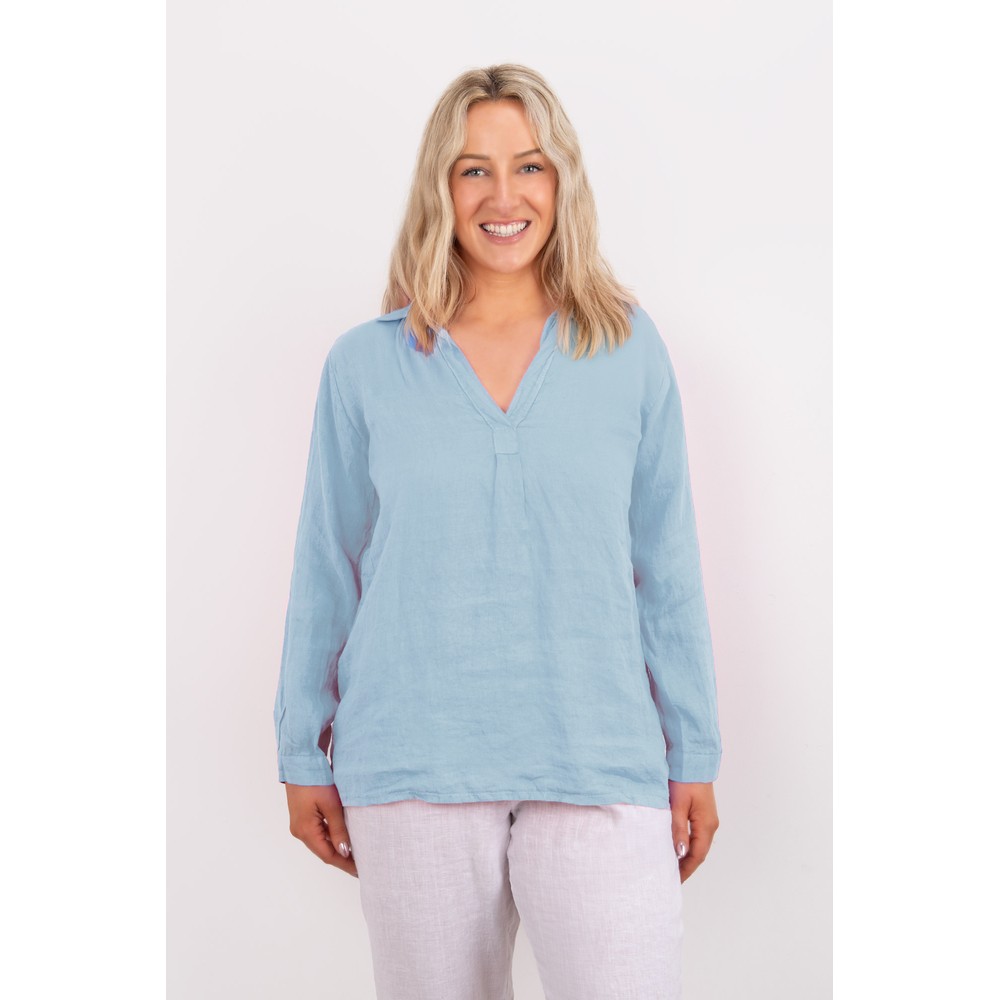 Amazing Woman Bela Ice Blue Long Sleeve Linen Top in Ice Blue