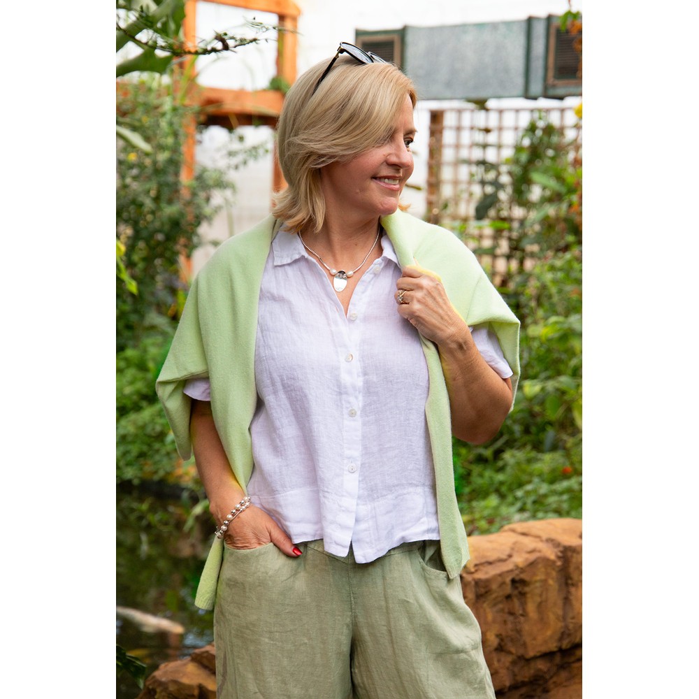 Amazing Woman Mika Leek Boxy Fine Knit Jumper in Leek