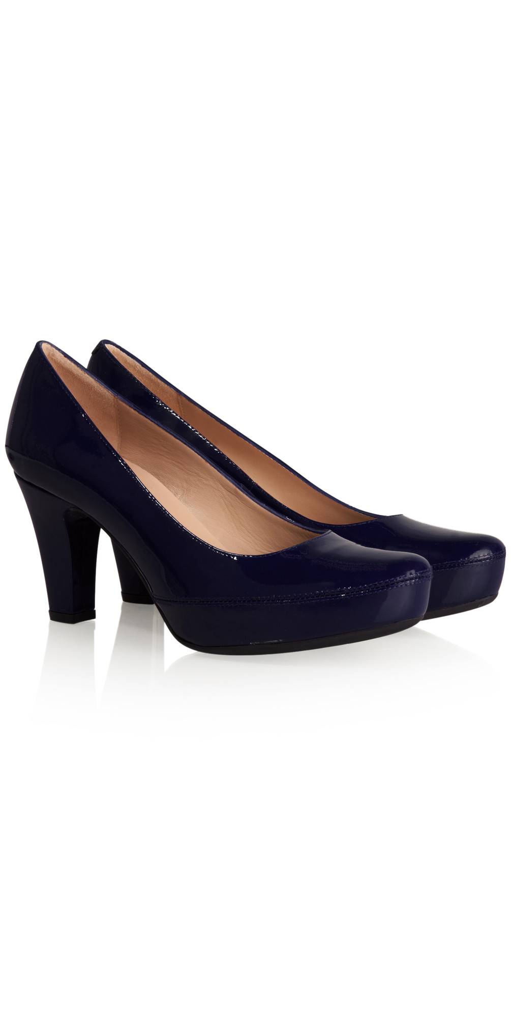Unisa Shoes Patent Hidden Platform Shoe in Antartica