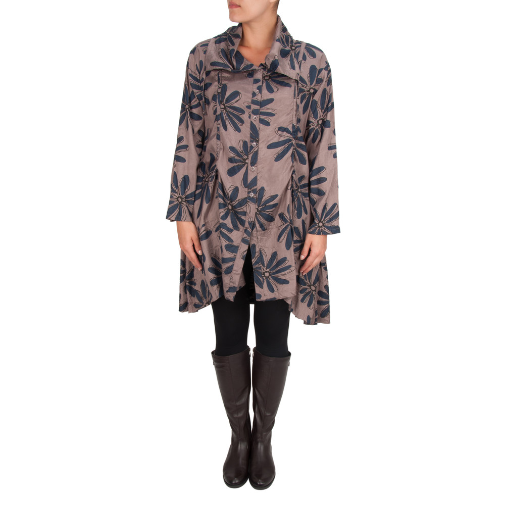 Masai Clothing Izar Blouse in 221-MidnightPrint