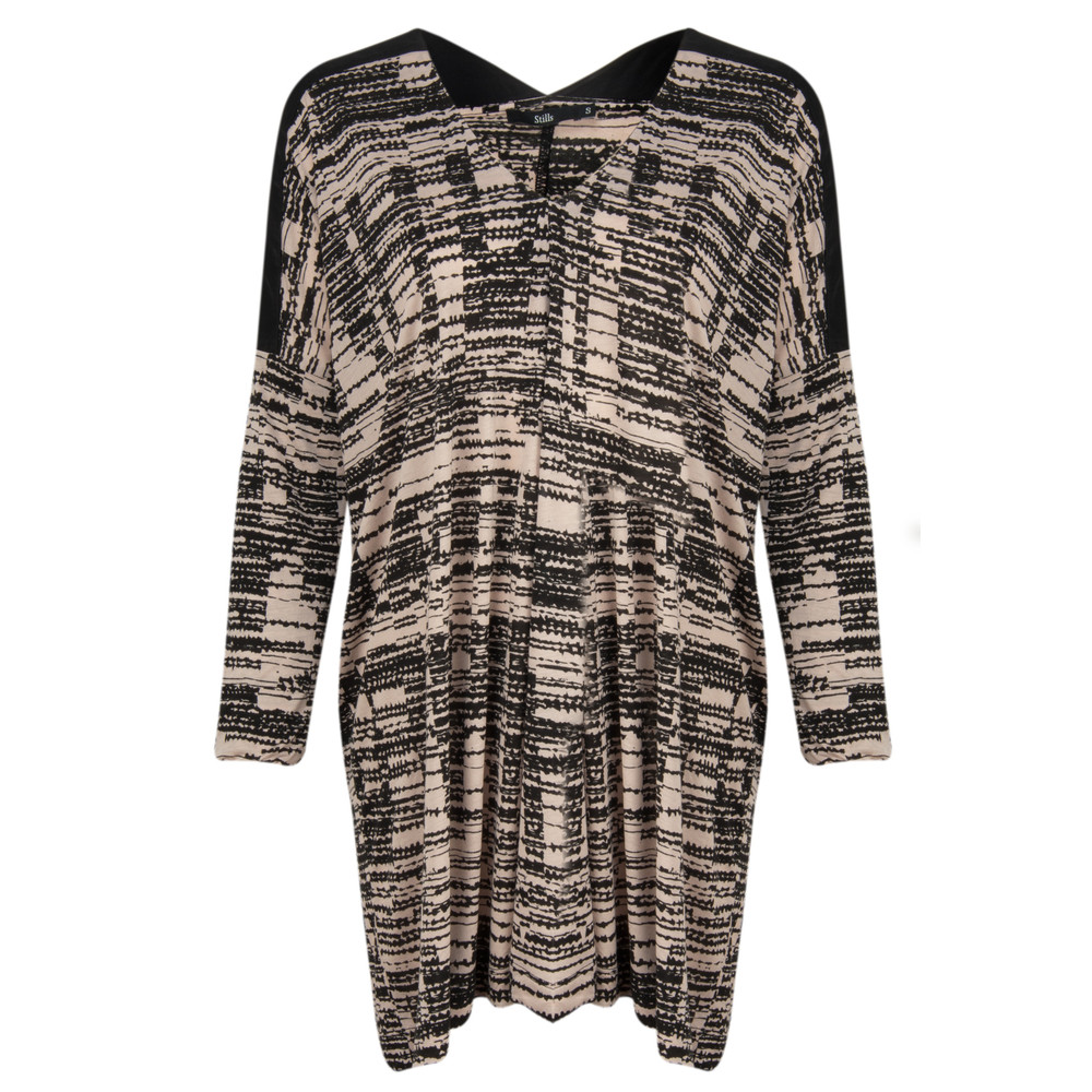 Stills Clothing Cashmere Blend Print T-shirt in Black